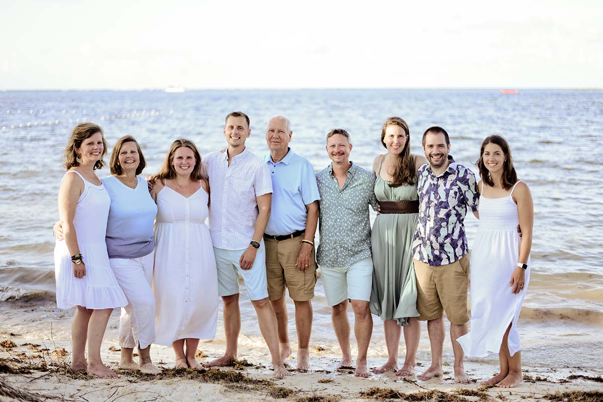 Siblings come together to honor dad - Give to Medicine